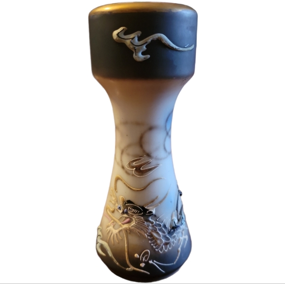 Vintage | Accents | Vtg Dragonware Moriage Porcelain Dry Flowers Vase ...